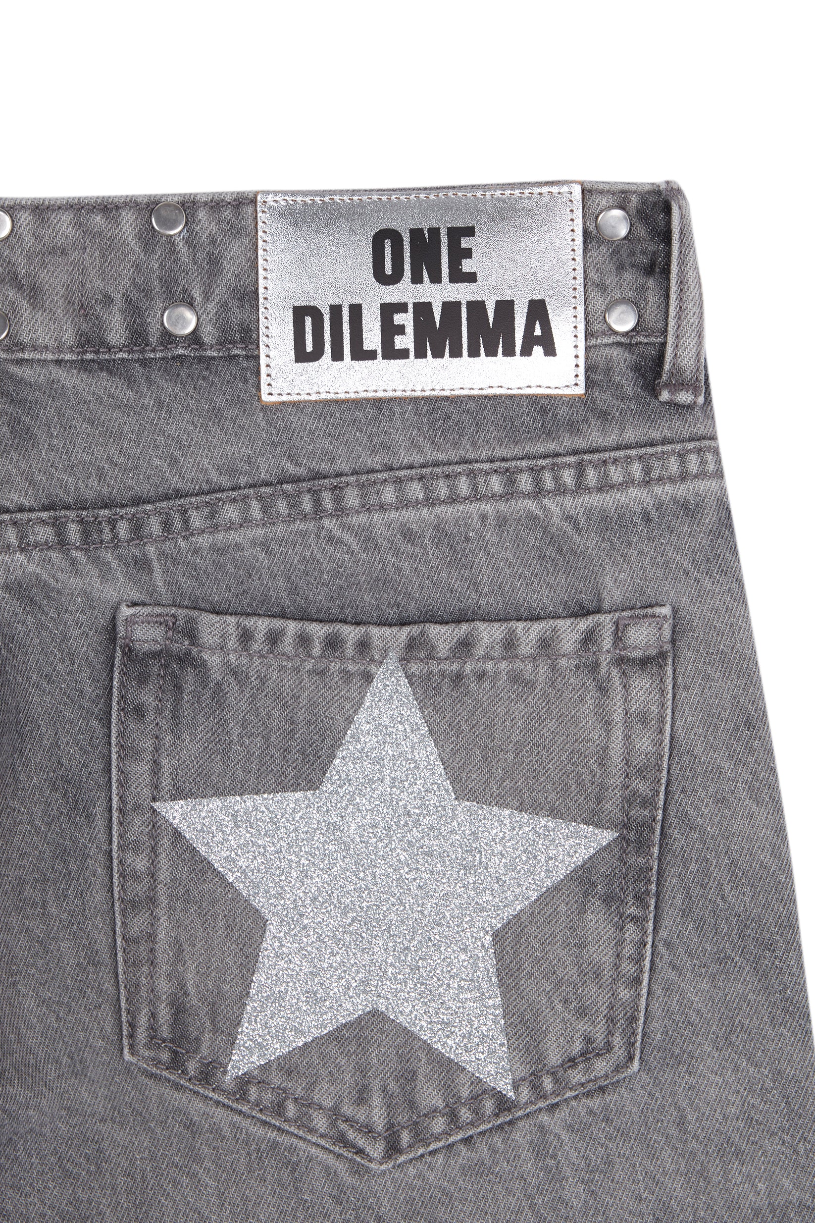 GREY JEANS SHINY STAR – One Dilemma